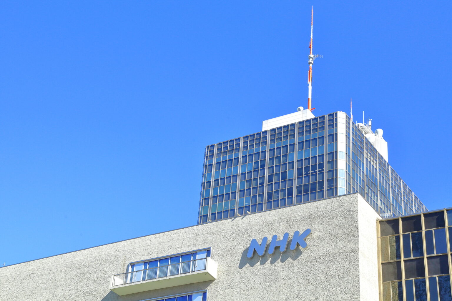 NHK受信料の支払い拒否｜なぜ人々は払わないのか徹底検証 | LingoTimes