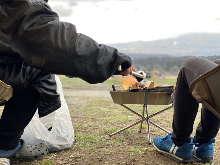 冬キャンプのテント内レイアウトはどうする？スタイル別・人数別に解説 | Sotopia