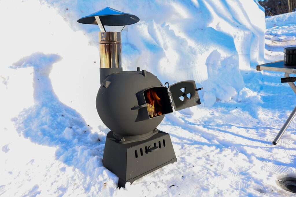 冬キャンプ＆日常生活で「TACO STOVE（タコストーブ）」を使おう！安全性・機能性・昭和レトロなデザインが魅力 | Sotopia
