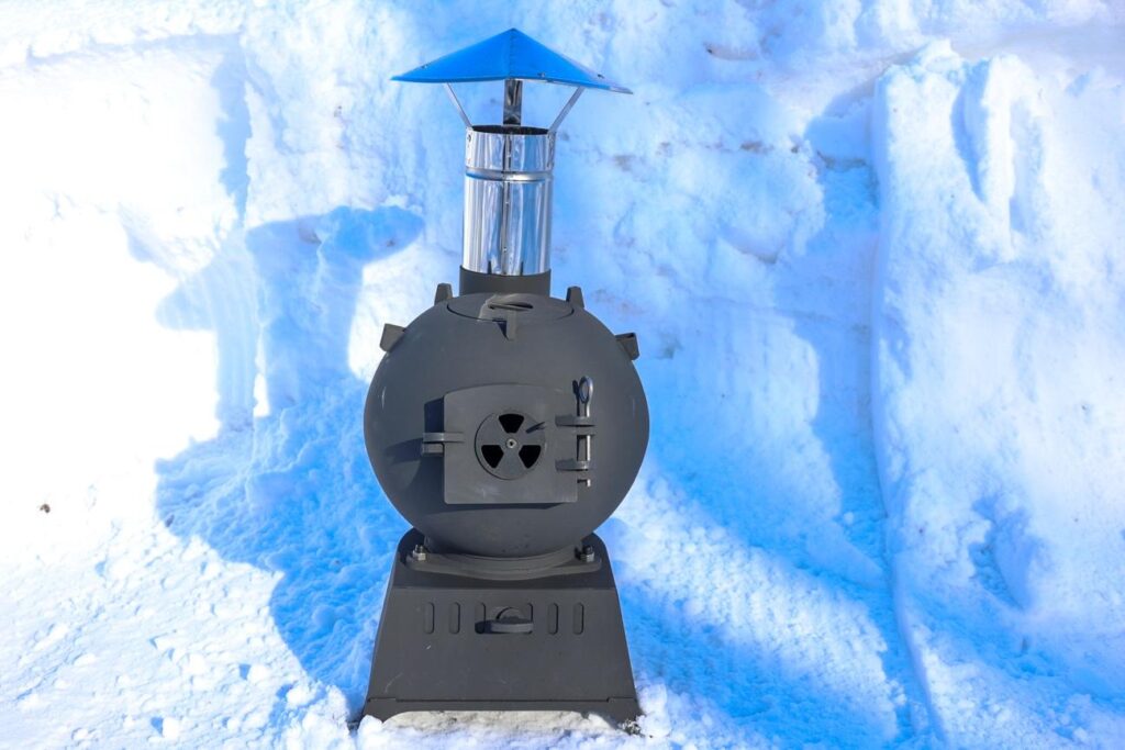 冬キャンプ＆日常生活で「TACO STOVE（タコストーブ）」を使おう！安全性・機能性・昭和レトロなデザインが魅力 | Sotopia