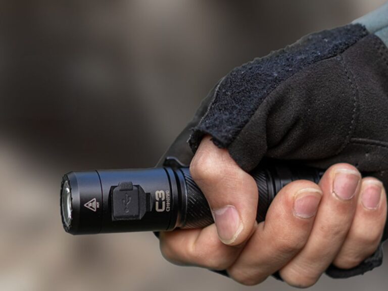 【LED懐中電灯】最強の条件とは？軍用から家庭用までおすすめランキング10選 | Sotopia